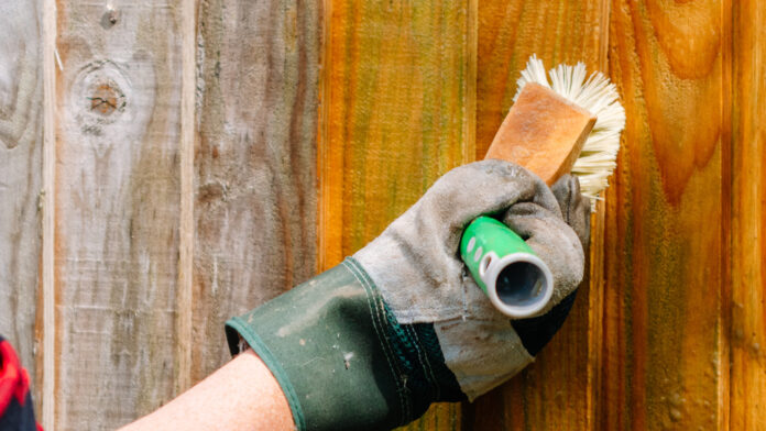 How To Easily Restore a Fence | Wood Finishes Direct